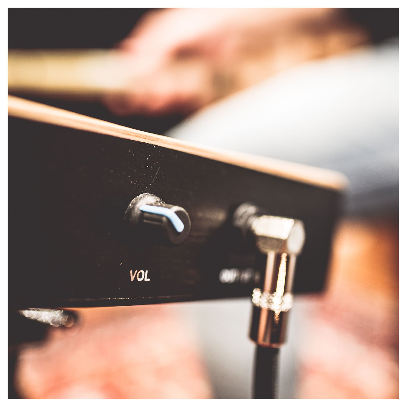 Cajons, Top Cajons : MEINL PBASSCAJ-KIT COCKTAIL CAJON KIT